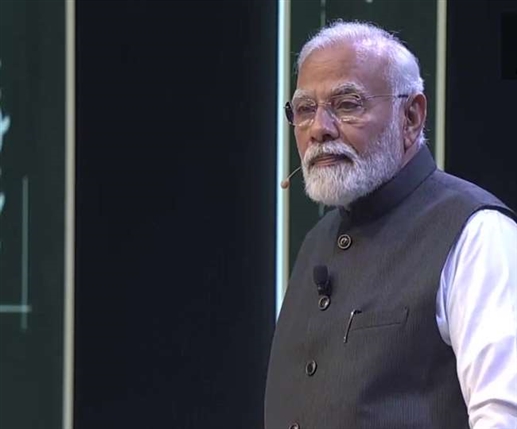 India aims to roll out 6G telecom network by end of decade, says PM ...